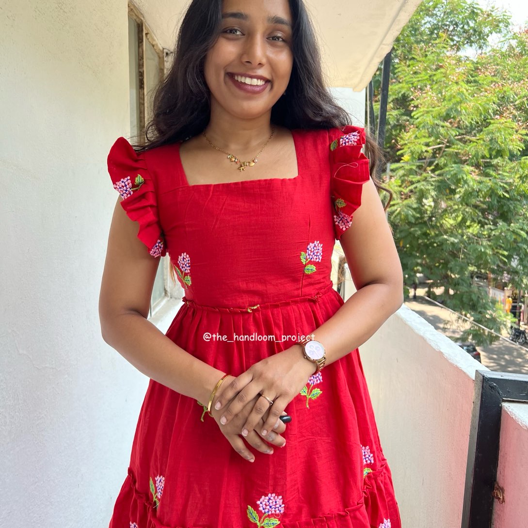 Red - flourish – The Handloom Project