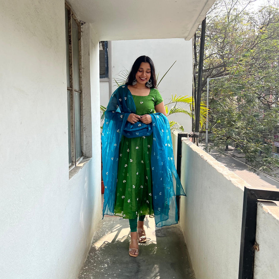 Half saree – The Handloom Project